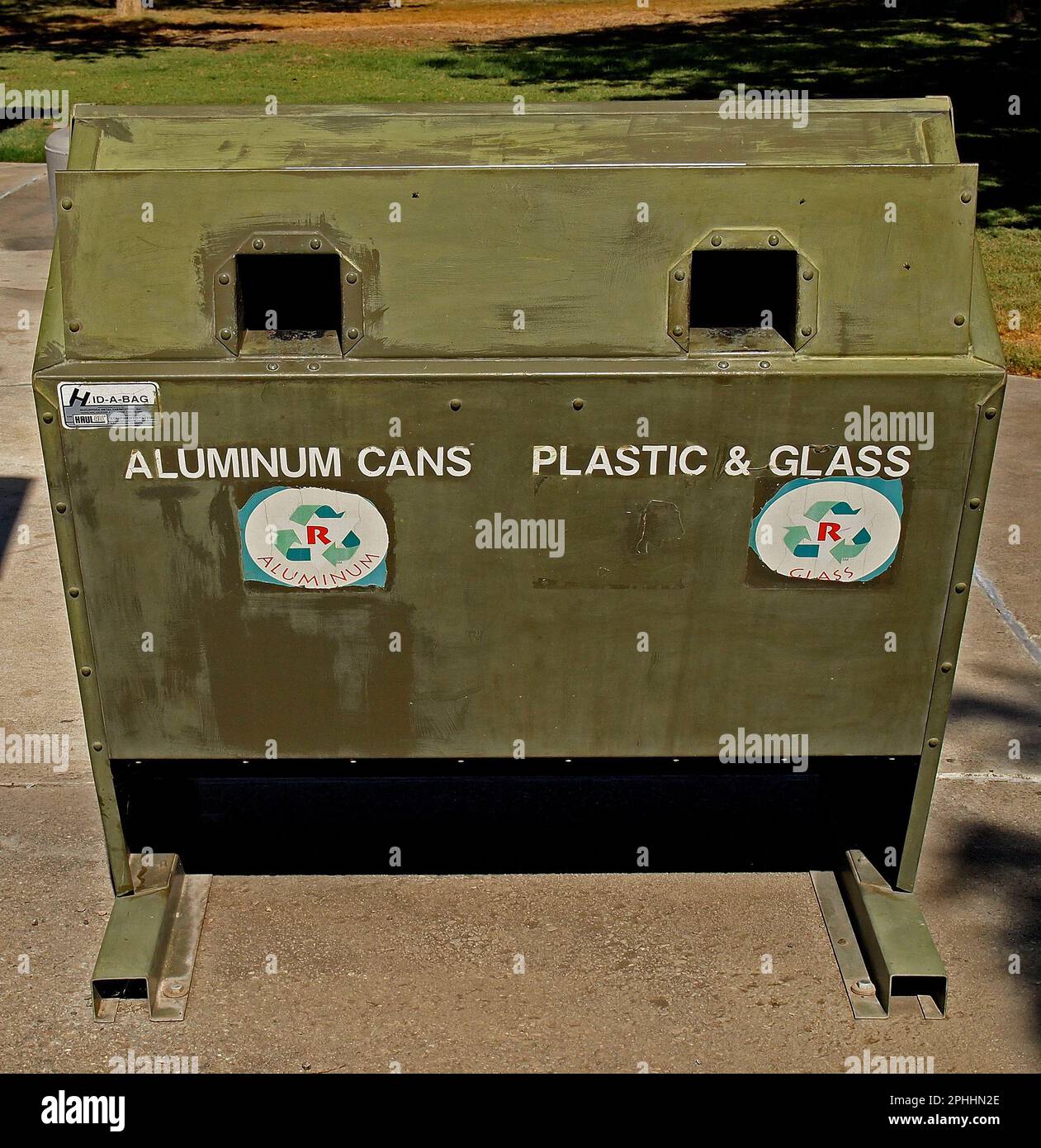 recycle container for aluminum cans and plastic and glass in California ...