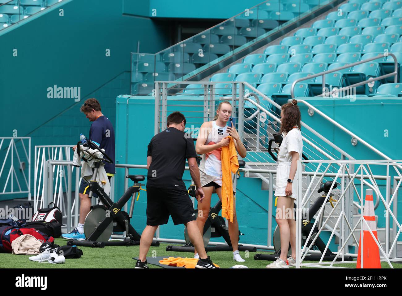 MIAMI GARDENS, FLORIDA - MARCH 27: Elena Rybakina on Day 9 of the Miami ...