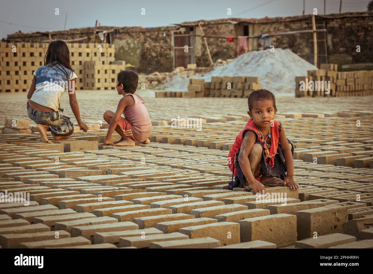 Nepali brick kiln hi-res stock photography and images - Alamy