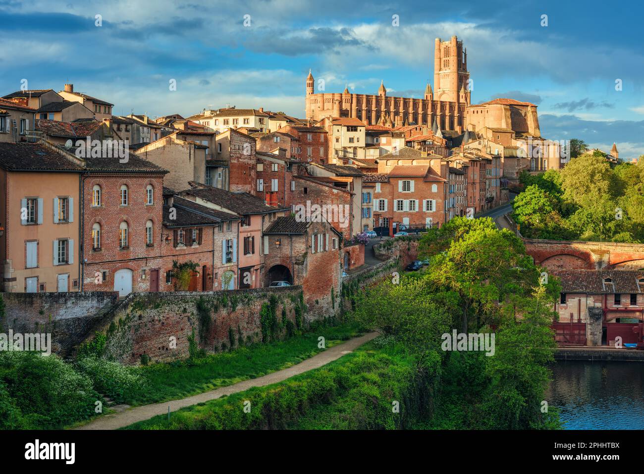 Historical Old Town of Albi, view of the Sainte-Cecile cathedral and ...
