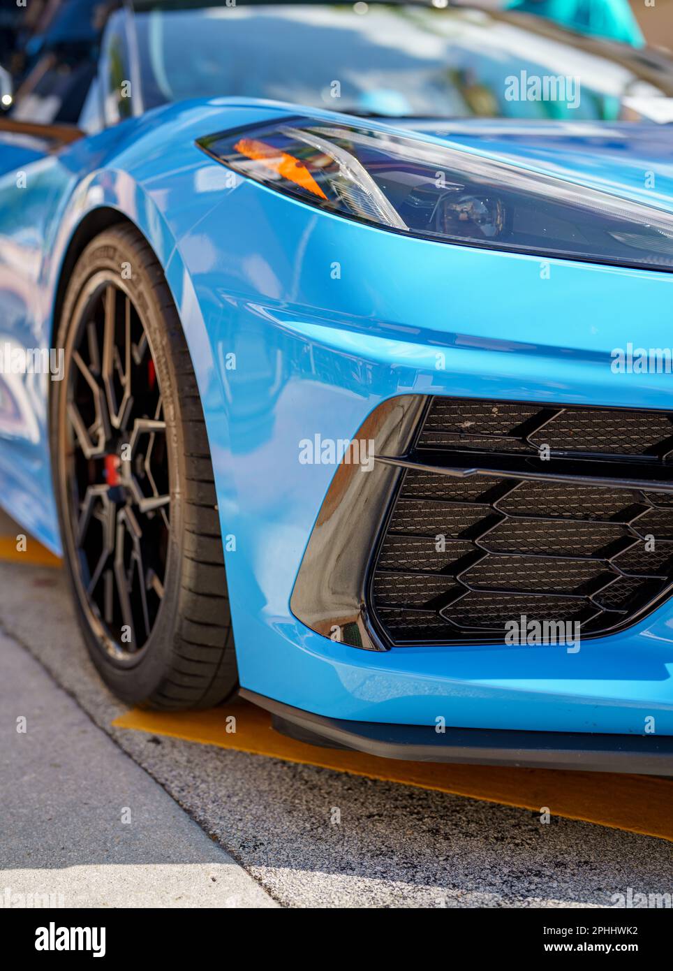 Blue sports car hi-res stock photography and images - Alamy