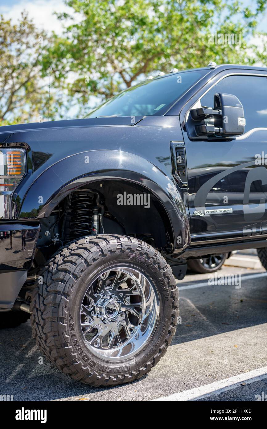Black And Chrome Truck Rims