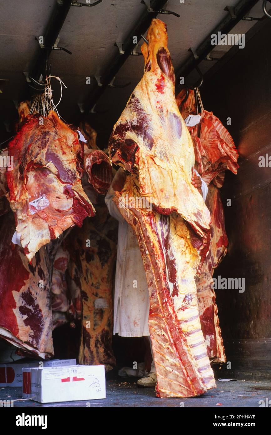 Meat lorry hi-res stock photography and images - Alamy