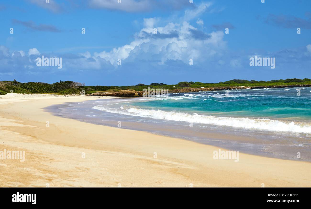 Gorgeous Secluded Tropical Beach Stock Photo - Alamy