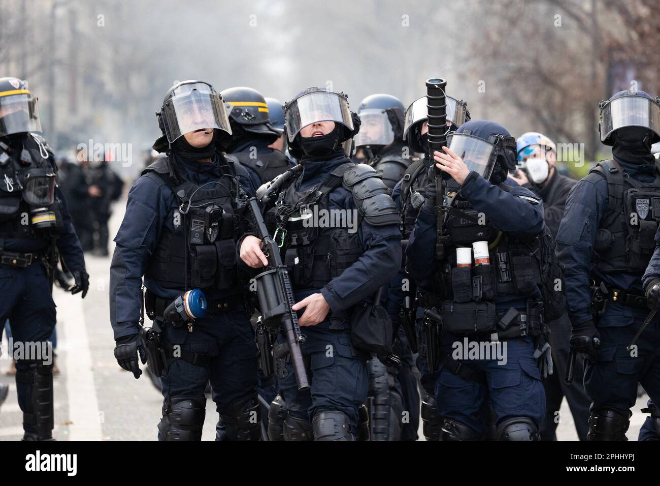 Tear gas launcher hi-res stock photography and images - Alamy
