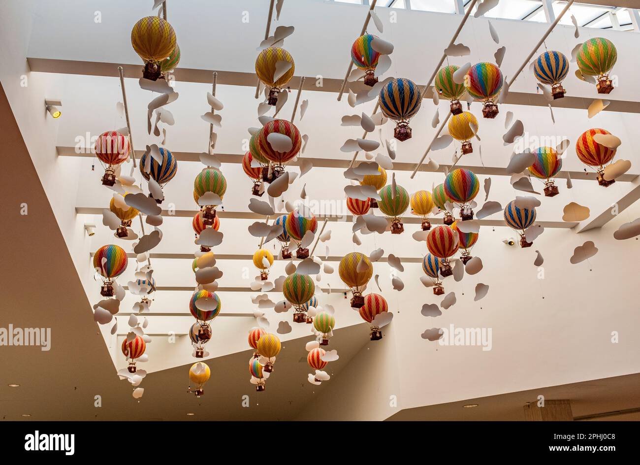 shopping at the Coronado Center in Albuquerque, New Mexico Stock Photo ...