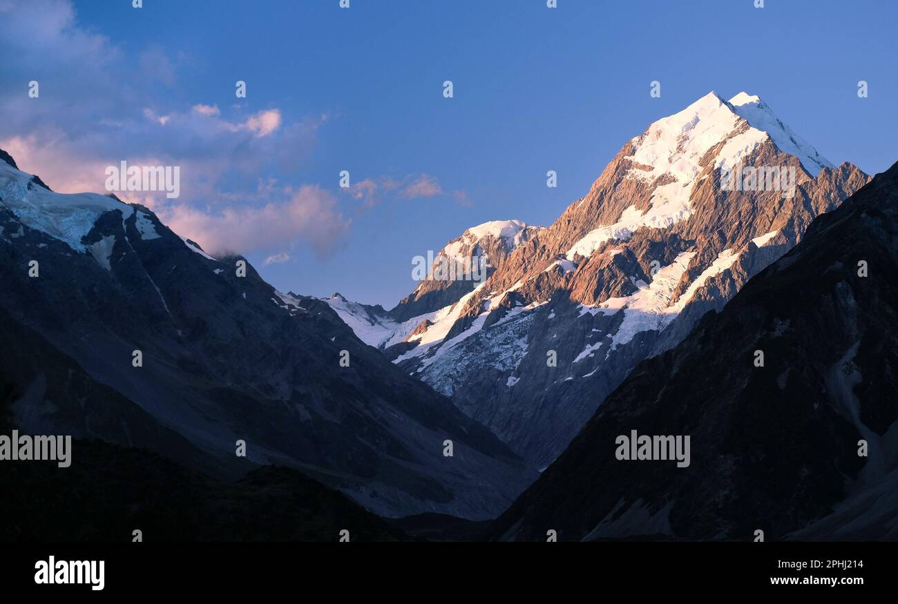 Mt cook mt cook hi-res stock photography and images - Alamy