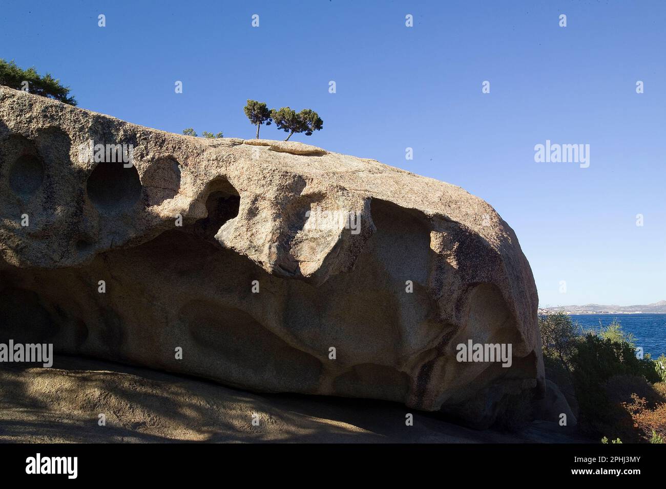 Su rocce hi-res stock photography and images - Alamy