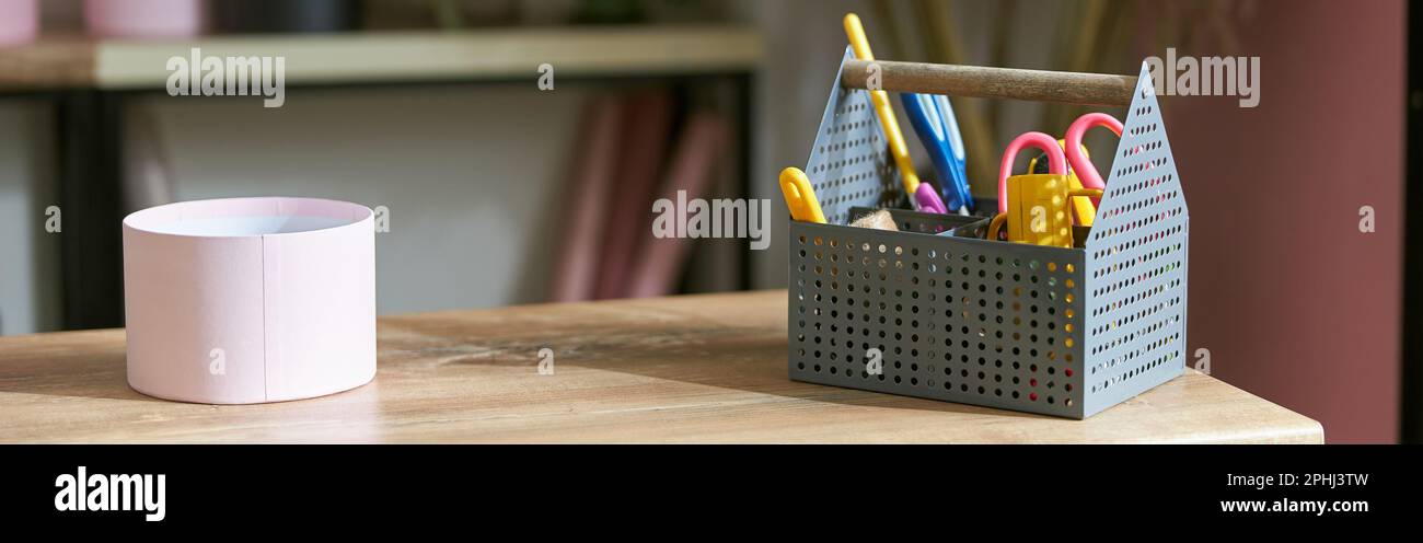 Flowers and bouquets at modern light flower shop Stock Photo - Alamy