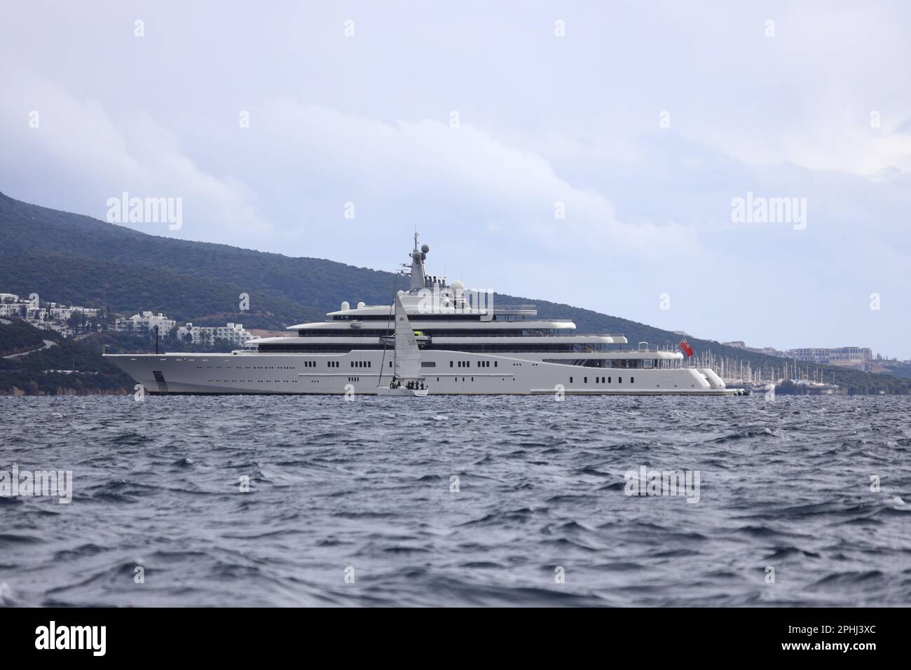 The giant superyacht eclipse hi-res stock photography and images - Alamy