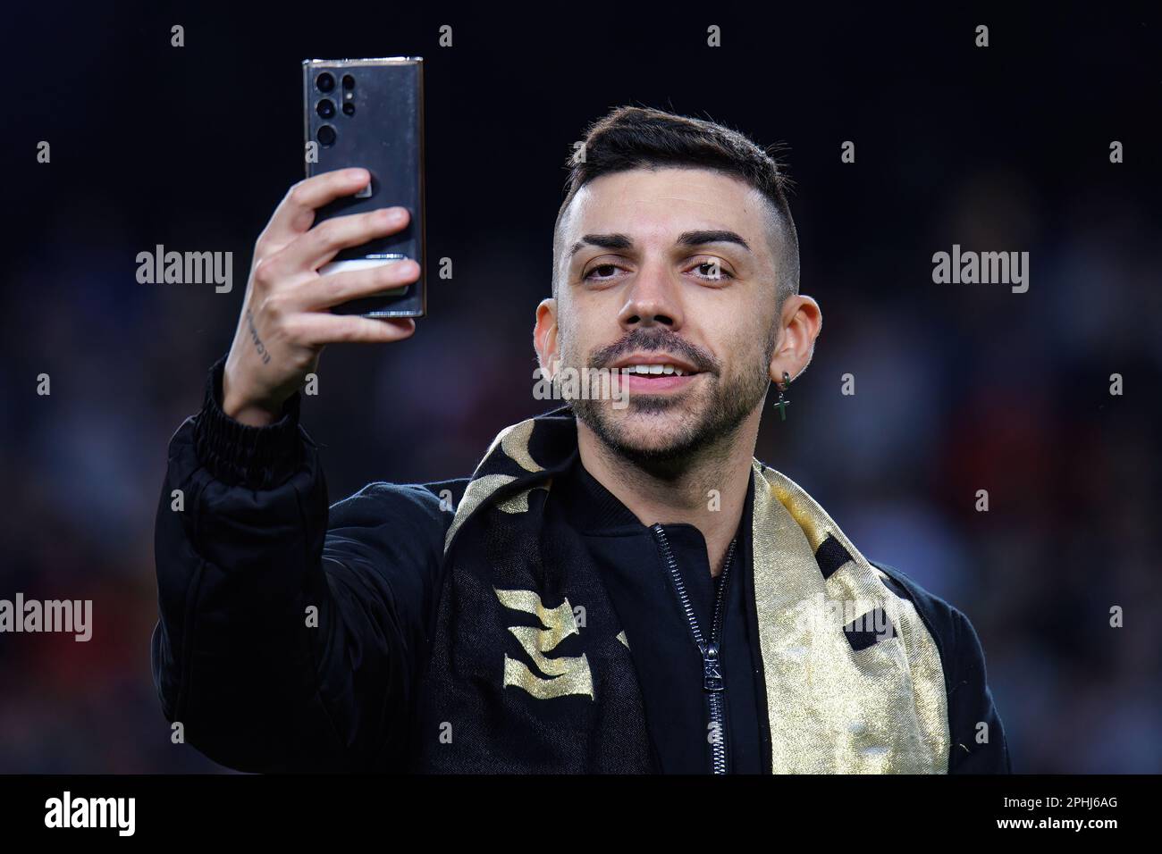 Djmariio hi-res stock photography and images - Alamy