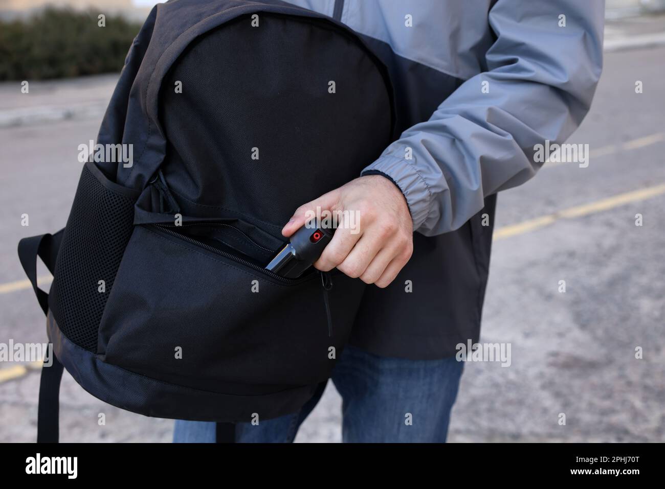 Spray backpack hi-res stock photography and images - Alamy
