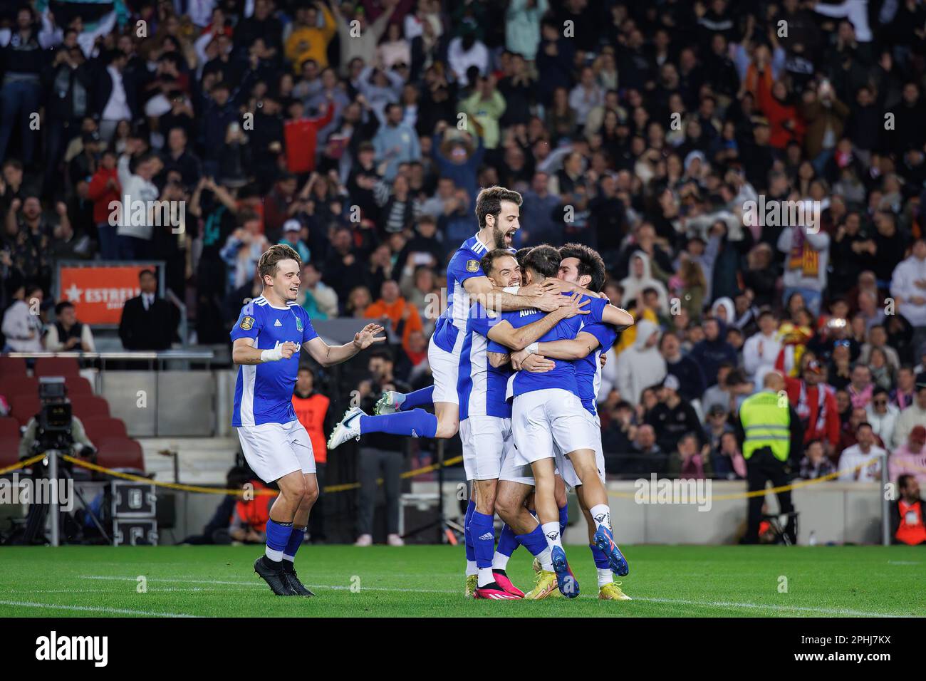 BARCELONA - MAR 26: El Barrio team celebrate the victory at the Final ...