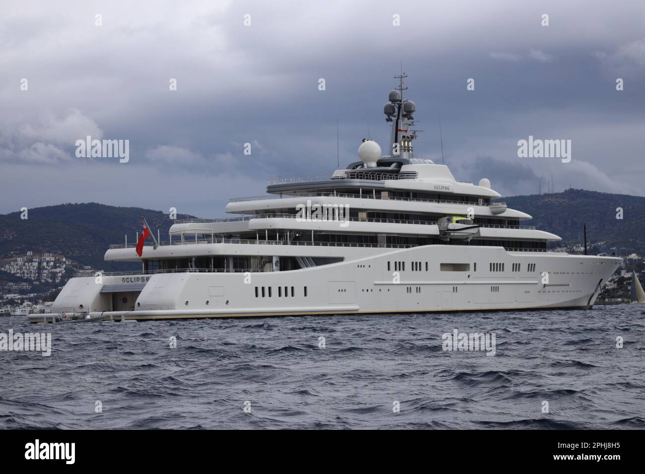 The giant superyacht eclipse hi-res stock photography and images - Alamy
