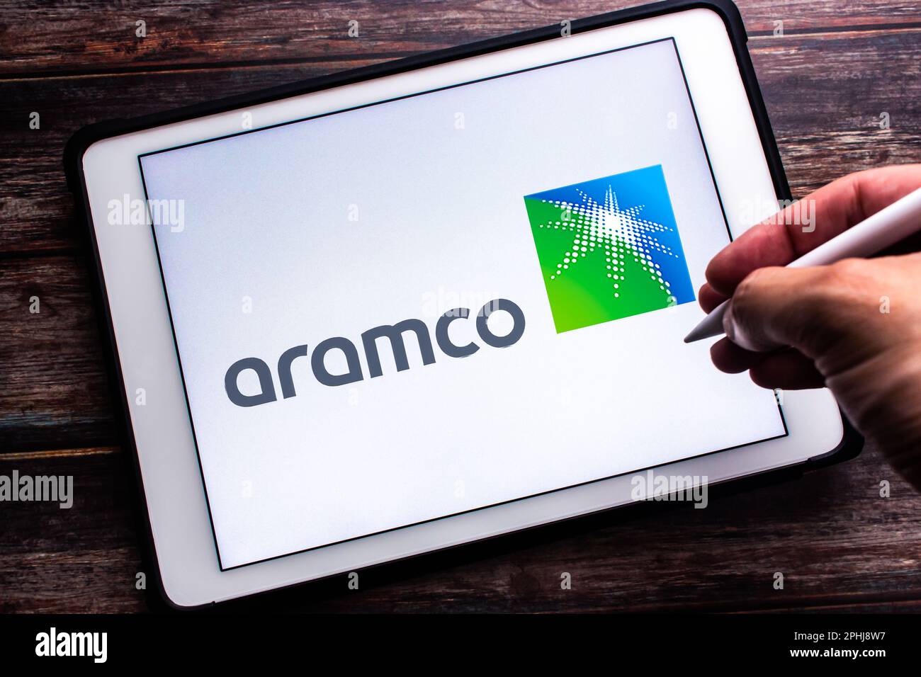 Vancouver, CANADA - Mar 28 2023 : Logo of Saudi Aramco, a Saudi Arabian ...