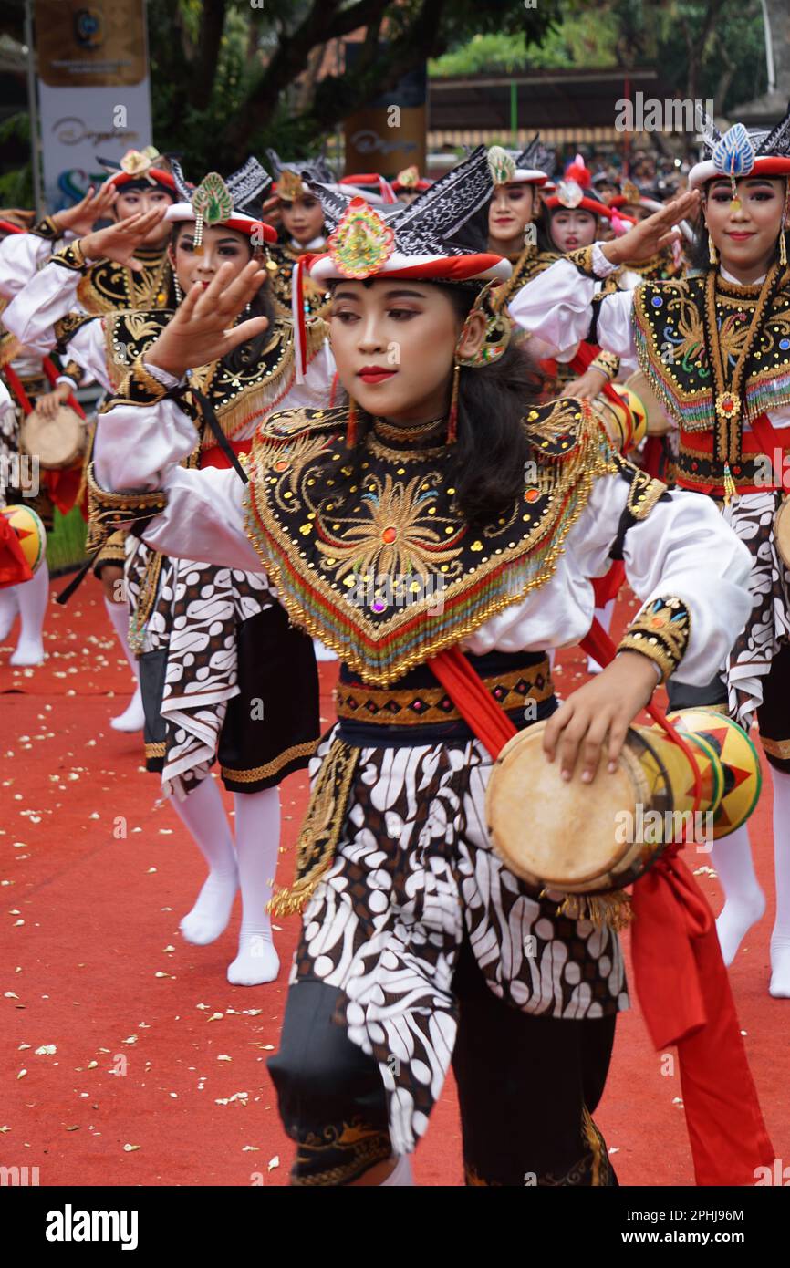 Indonesian perform reog kendang in the ceremony of Tulungagung's ...