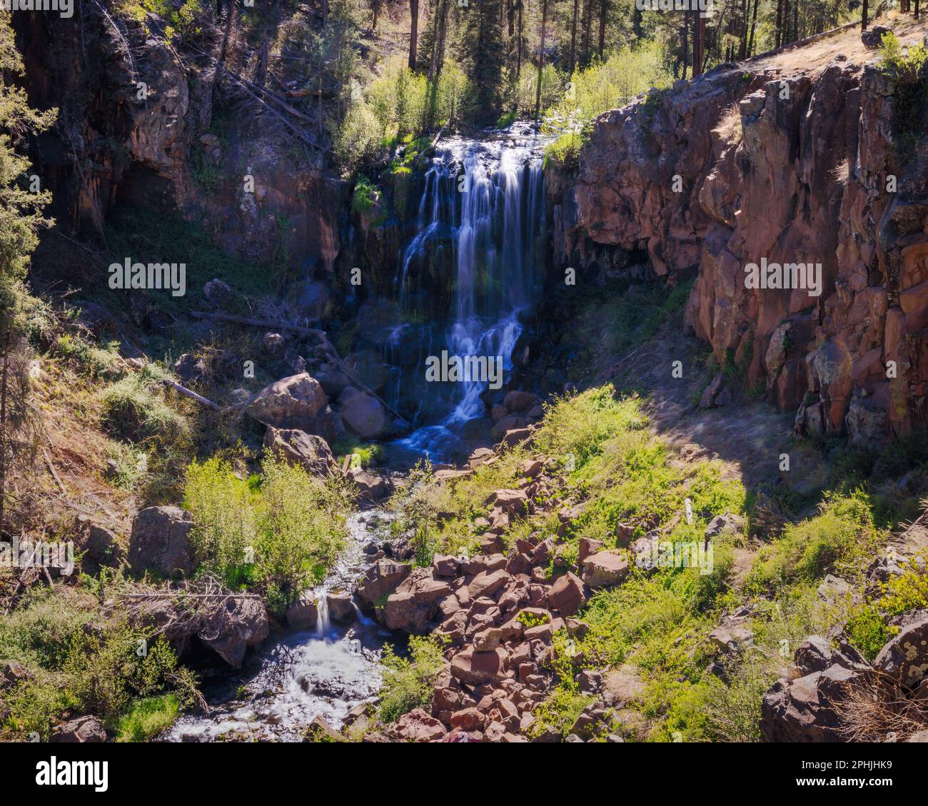 Pacheta Falls on the Mogollon Rim in the White Mountains of Arizona ...