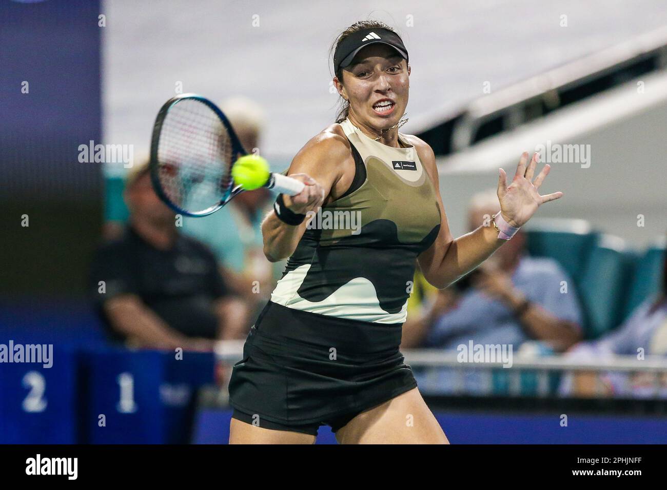 Miami Gardens, Florida, USA. 28th Mar, 2023. Jessica Pegula (USA ...