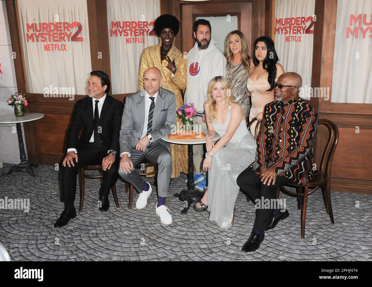 Elizabeth arce hi-res stock photography and images - Alamy