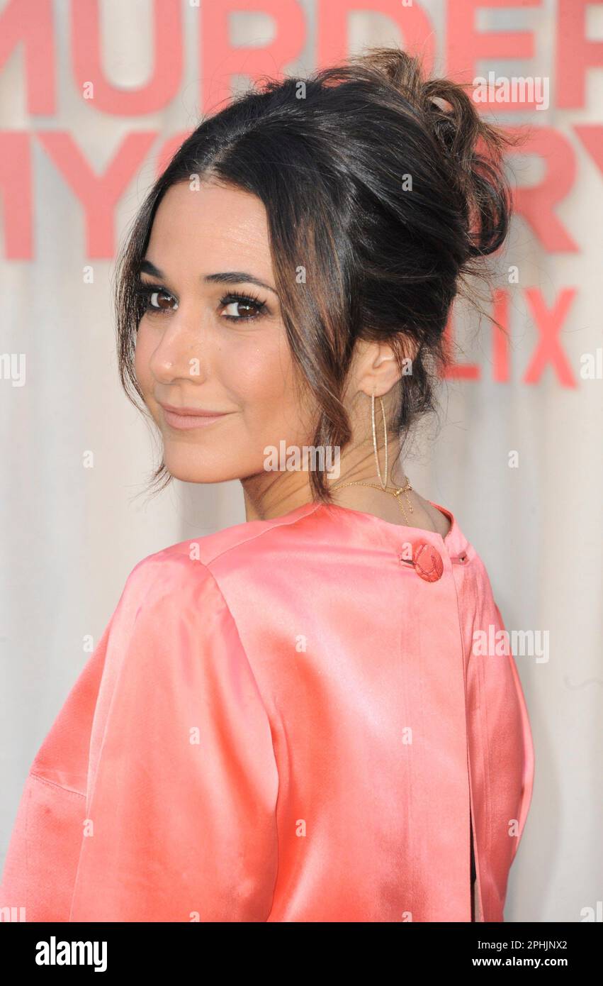 Emmanuelle chriqui 2023 hi-res stock photography and images - Alamy