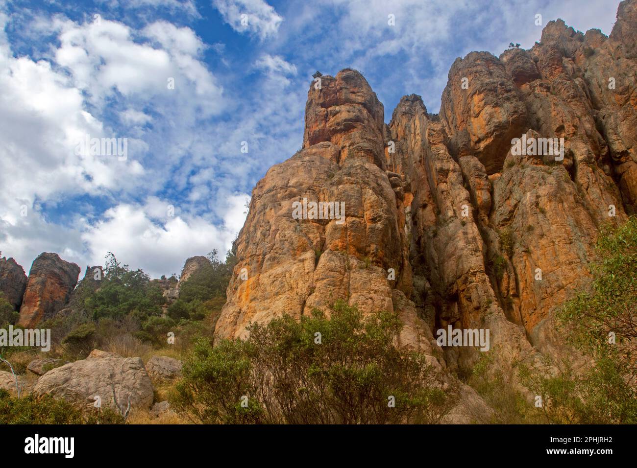 Cliffs at Mt Arapiles Stock Photo - Alamy