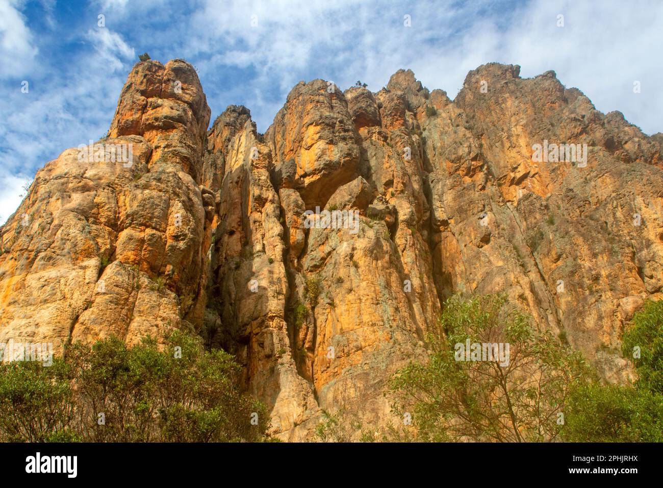 Cliffs at Mt Arapiles Stock Photo - Alamy