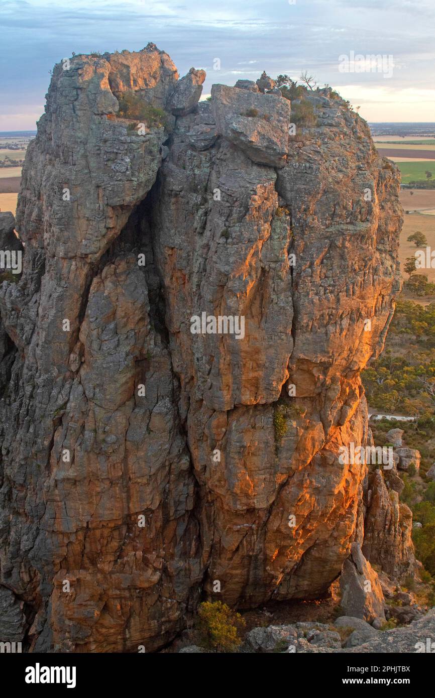 The Pharos pillar on Mt Arapiles Stock Photo - Alamy