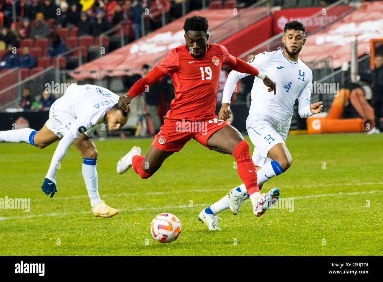 Alphonso davies canada 2023 hi-res stock photography and images - Alamy