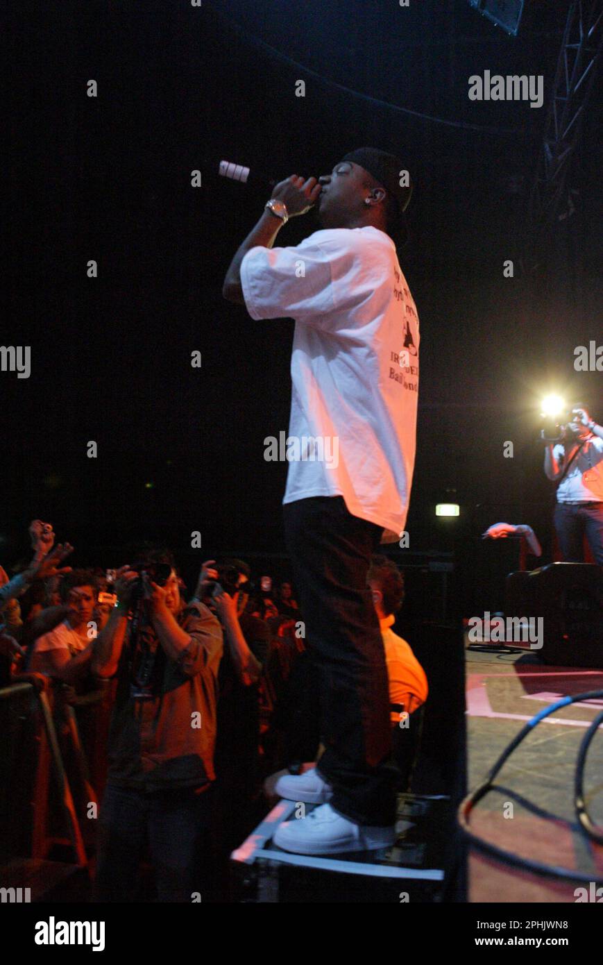 Famous rapper photos hi-res stock photography and images - Alamy
