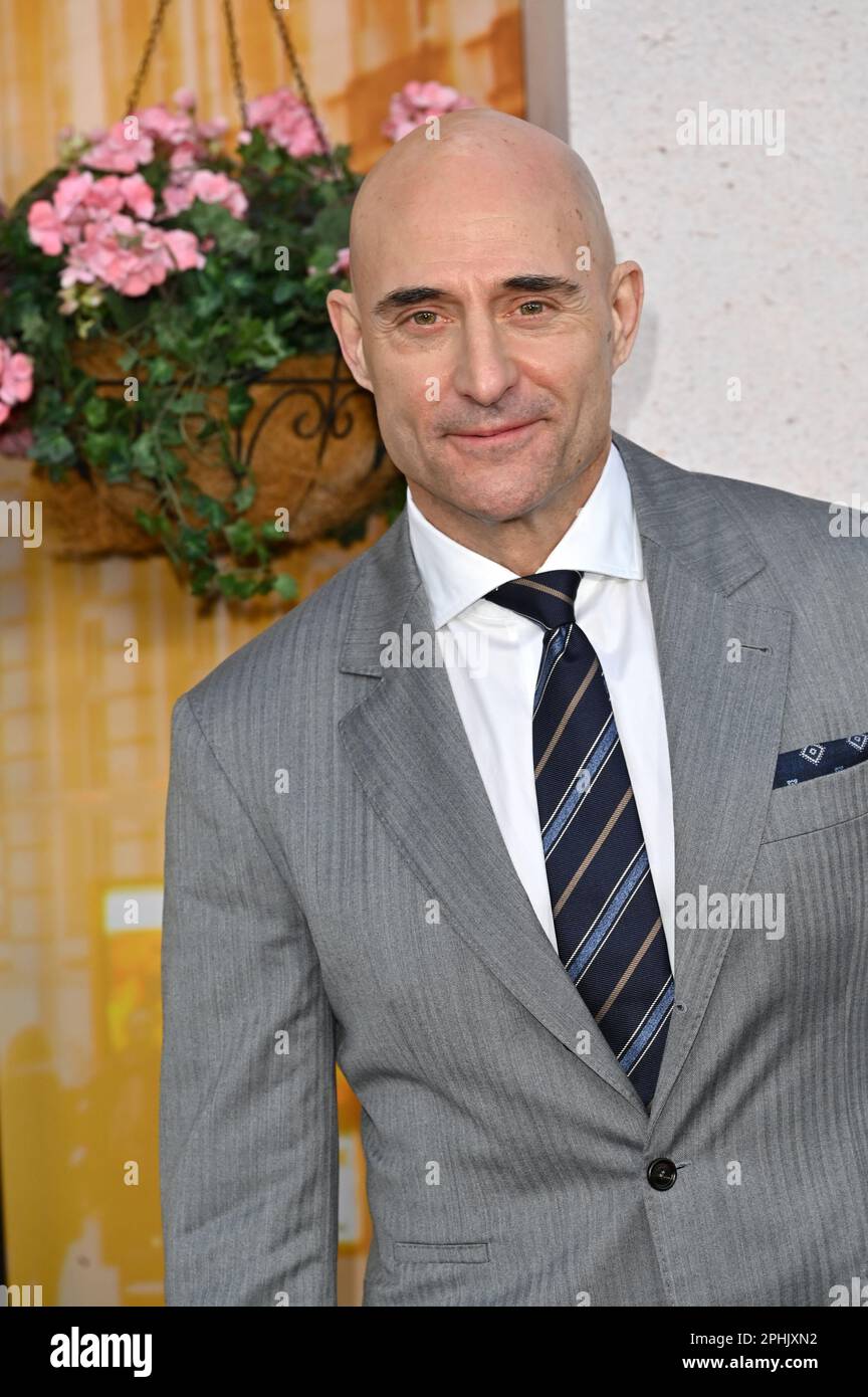 Los Angeles, USA. 28th Mar, 2023. Mark Strong at the premiere for ...