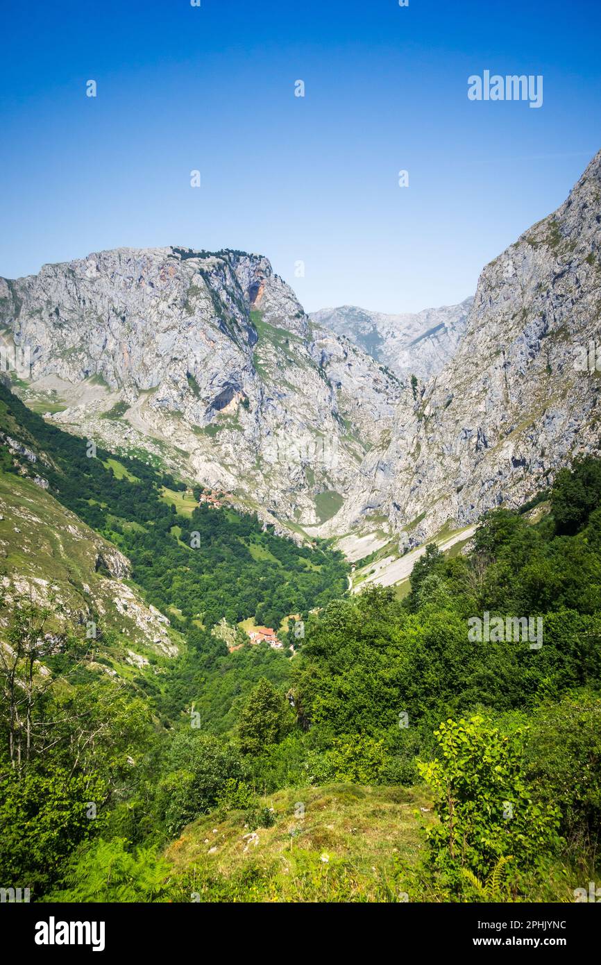 Bulnes village in Picos de Europa, Asturias, Spain Stock Photo - Alamy