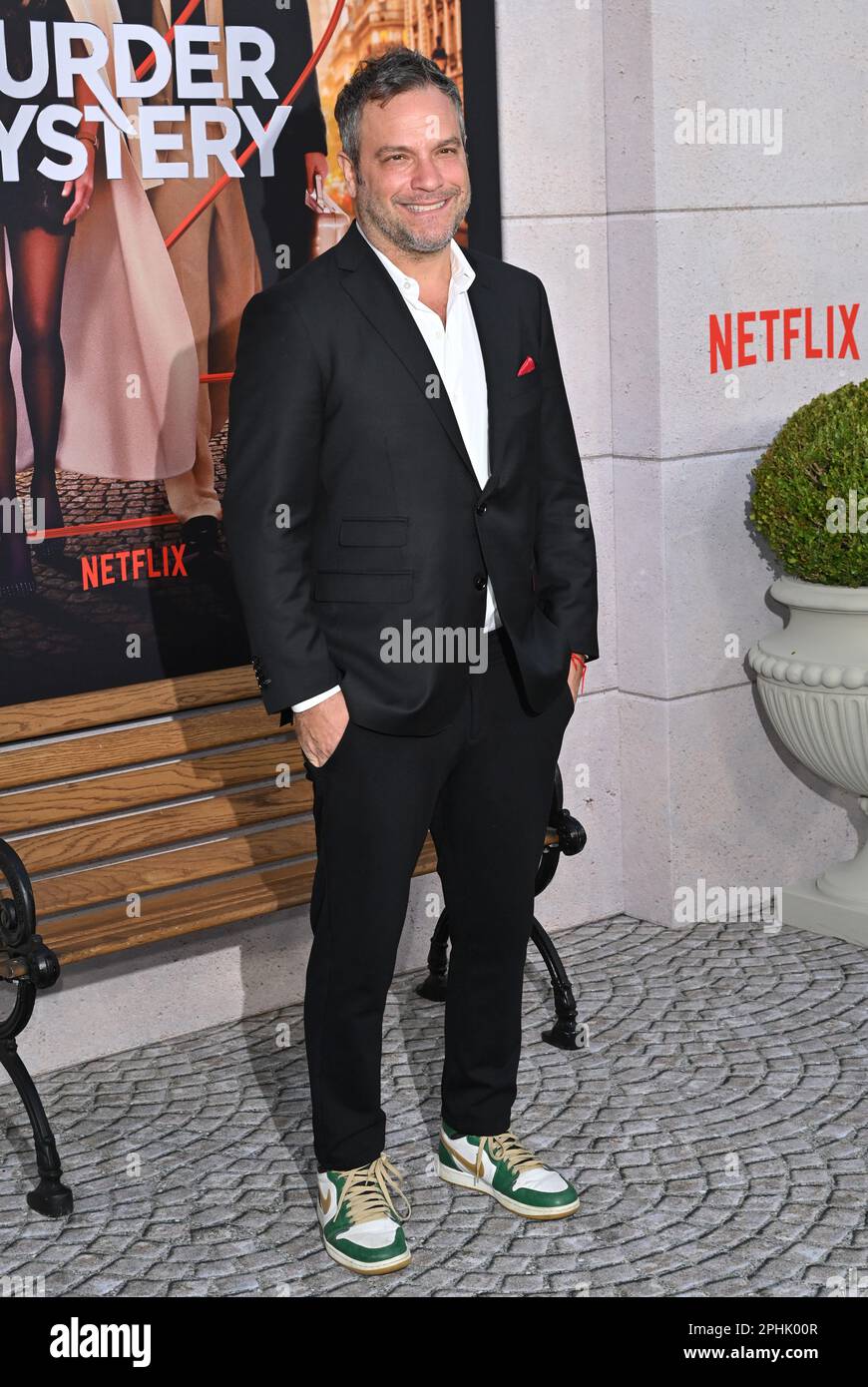 Los Angeles, USA. 28th Mar, 2023. Jeremy Garelick at the premiere for ...