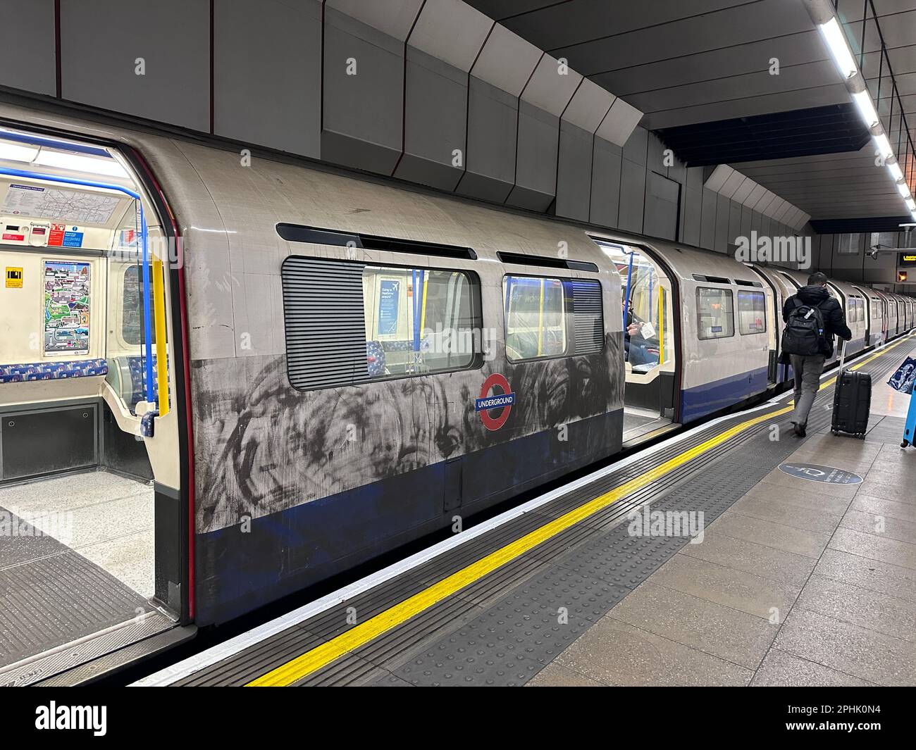 Interior of Heathrow Airport Terminal 4 Underground , England, United ...
