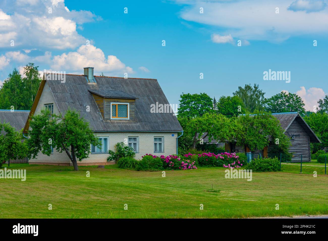 Traditional Seto houses in Estonian village Obinitsa Stock Photo - Alamy