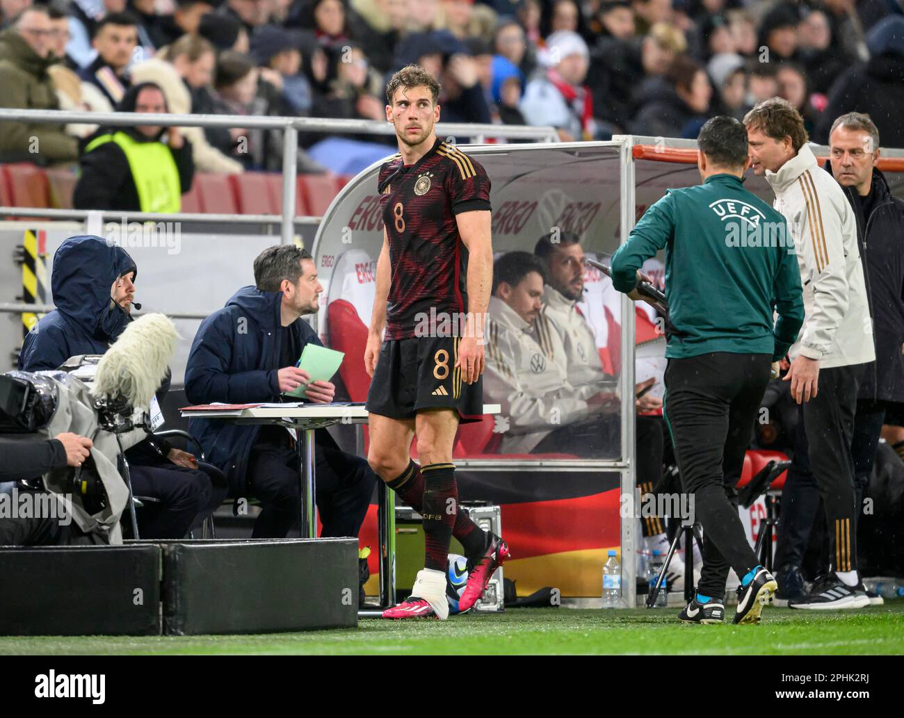 Koeln/Germany. March 28th, 2023, Leon GORETZKA (GER) injured, injury, r ...