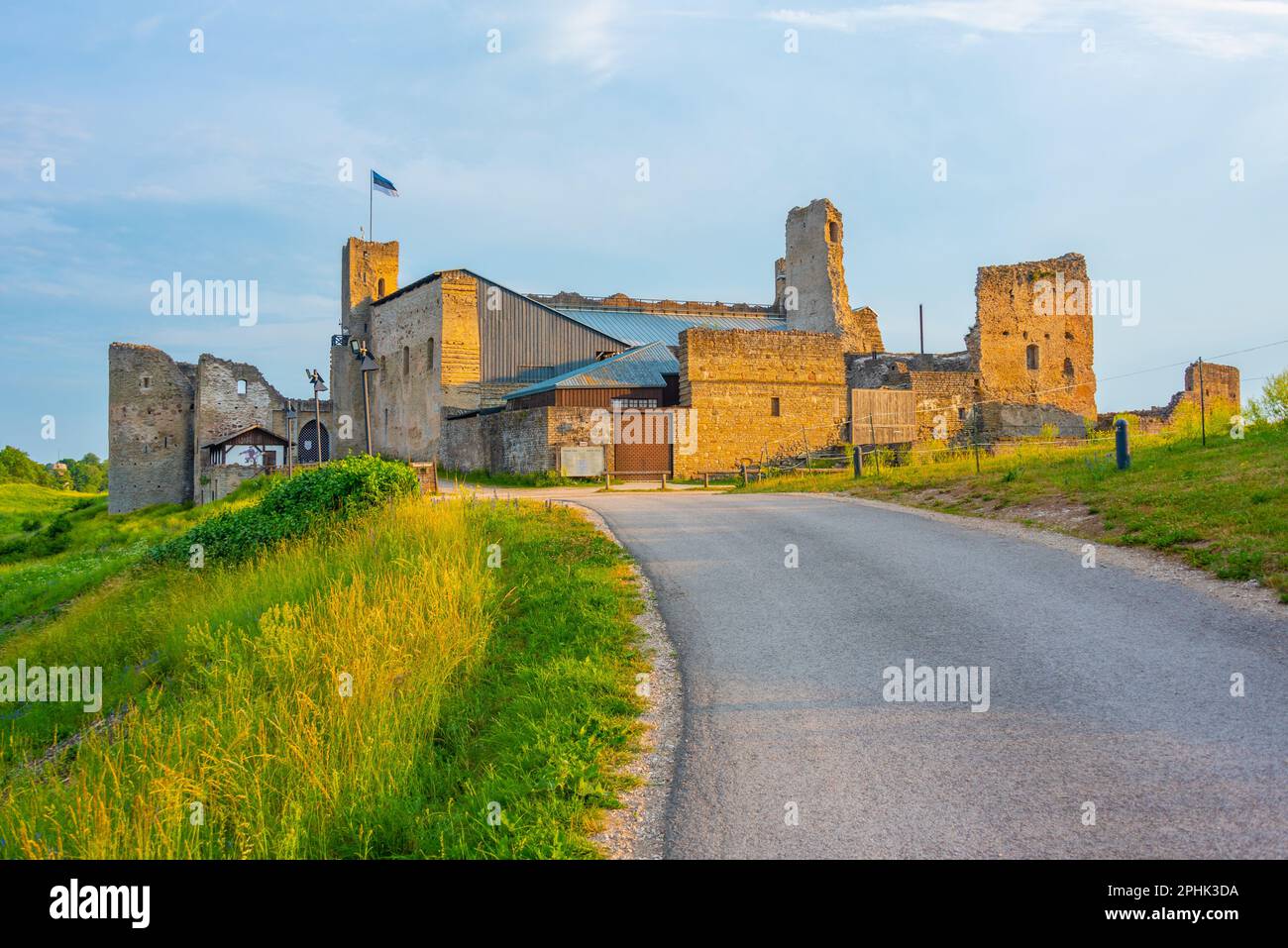 Medieval courtyard rakvere castle estonia hi-res stock photography and ...