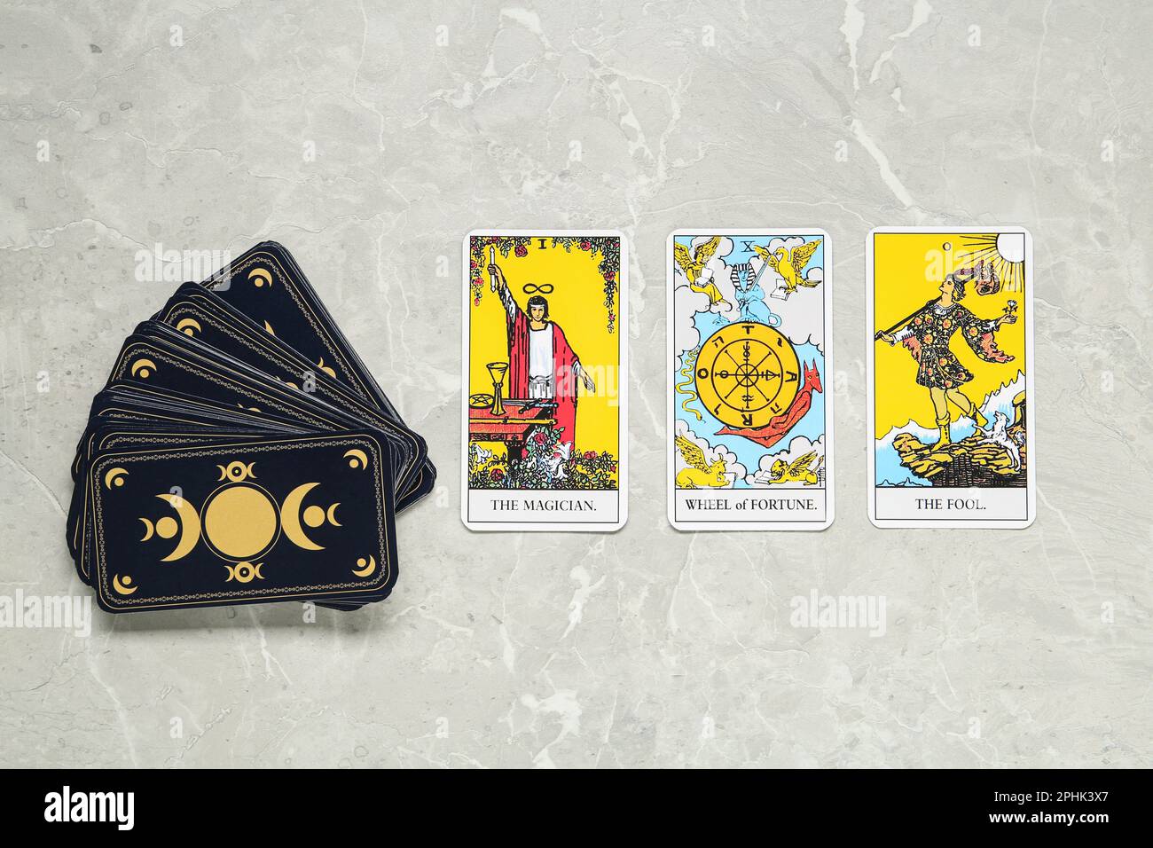 Lay all the cards on the table hi-res stock photography and images - Alamy