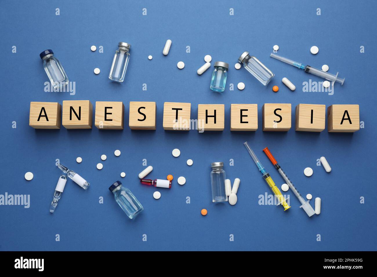 Word drugs made wooden cubes hi-res stock photography and images - Alamy