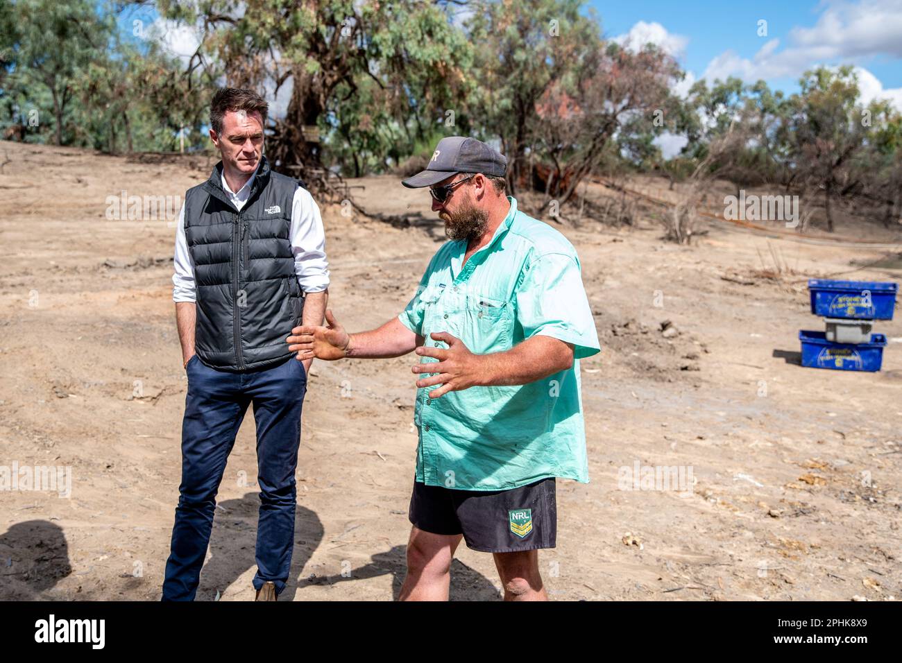 NSW Premier Chris Minns meets local residents cleaning up after the ...