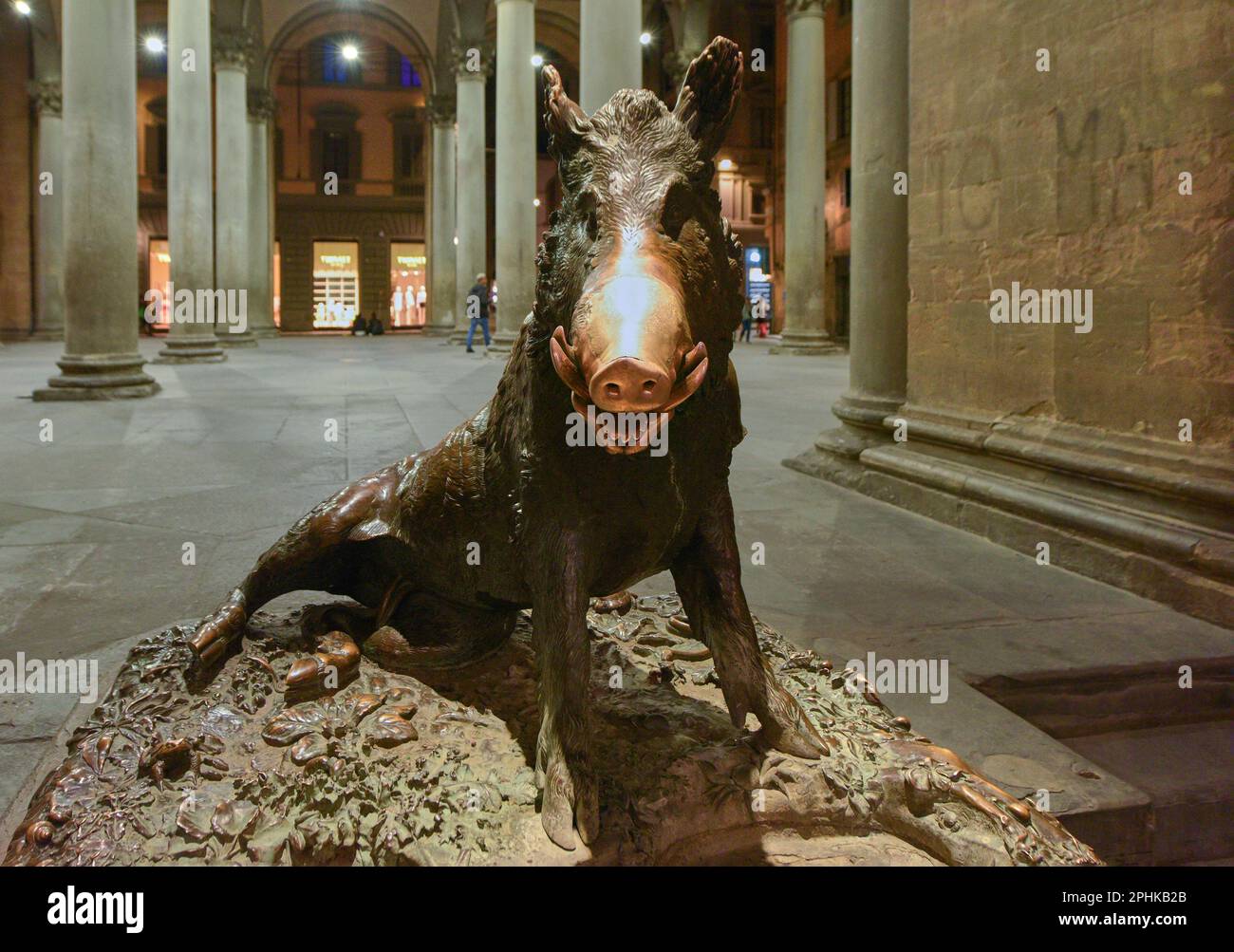 Famous Florentine pig with the bronze snout Stock Photo - Alamy