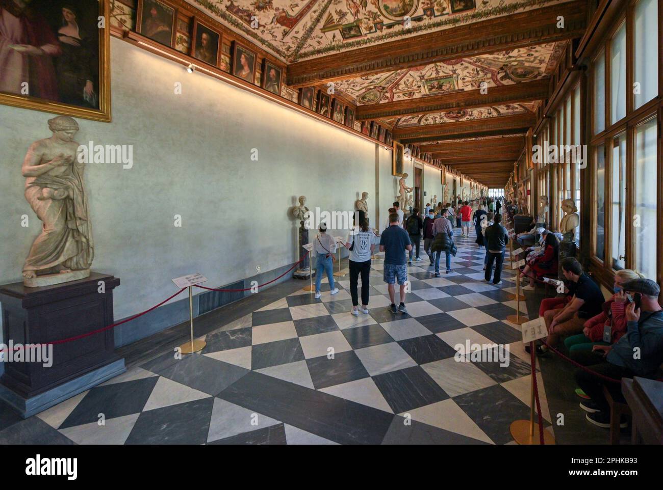 Visiting Uffizi gallery in Florence, Italy Stock Photo - Alamy