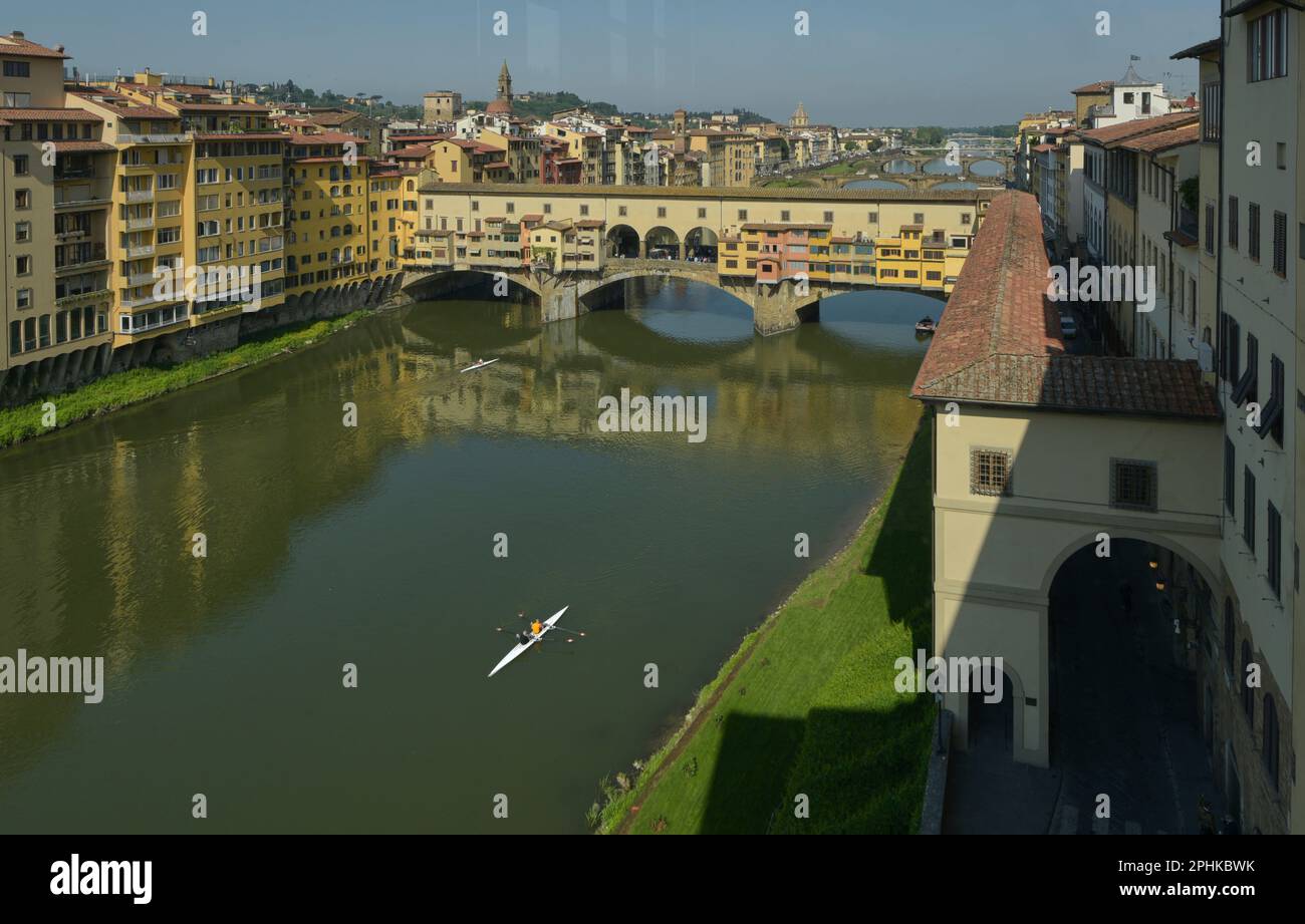 Panorama historic ponte vecchio hi-res stock photography and images - Alamy