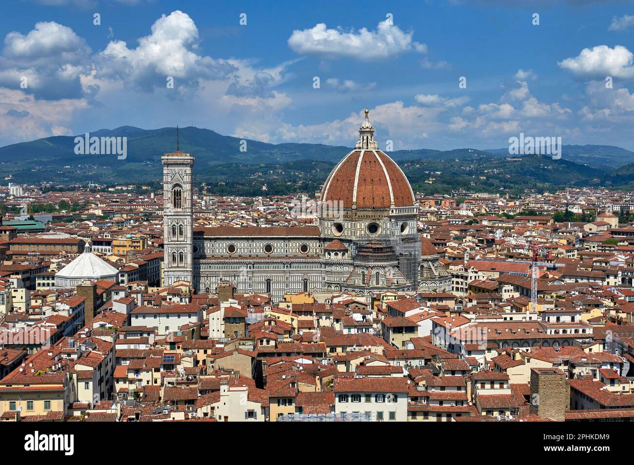 Aerial florence cathedral hi-res stock photography and images - Alamy