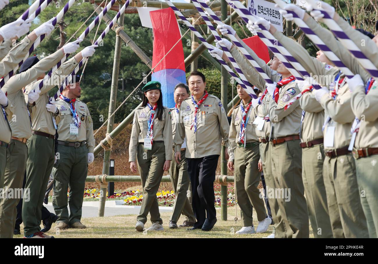 29th Mar, 2023. Yoon becomes honorary scout leader President Yoon Suk ...