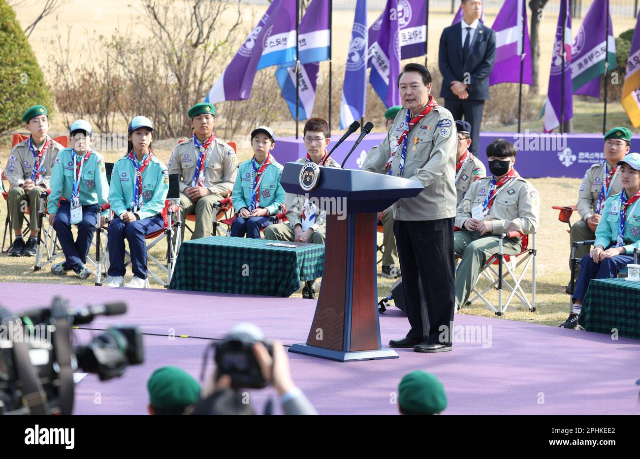 29th Mar, 2023. Yoon becomes honorary scout leader President Yoon Suk ...