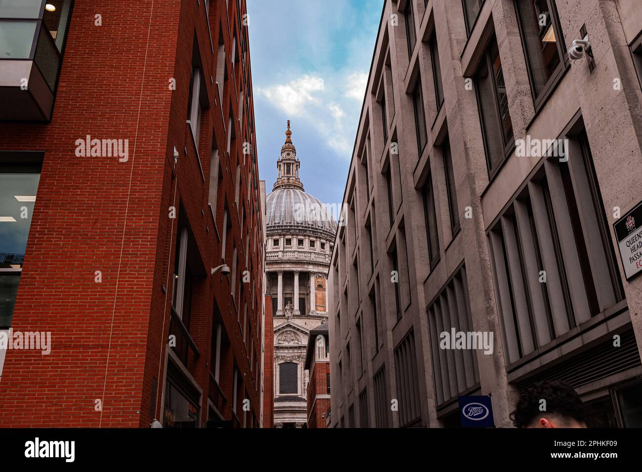 St Paul's cathedral, London, EC4M 8AD, Indo gothic architectural layout ...