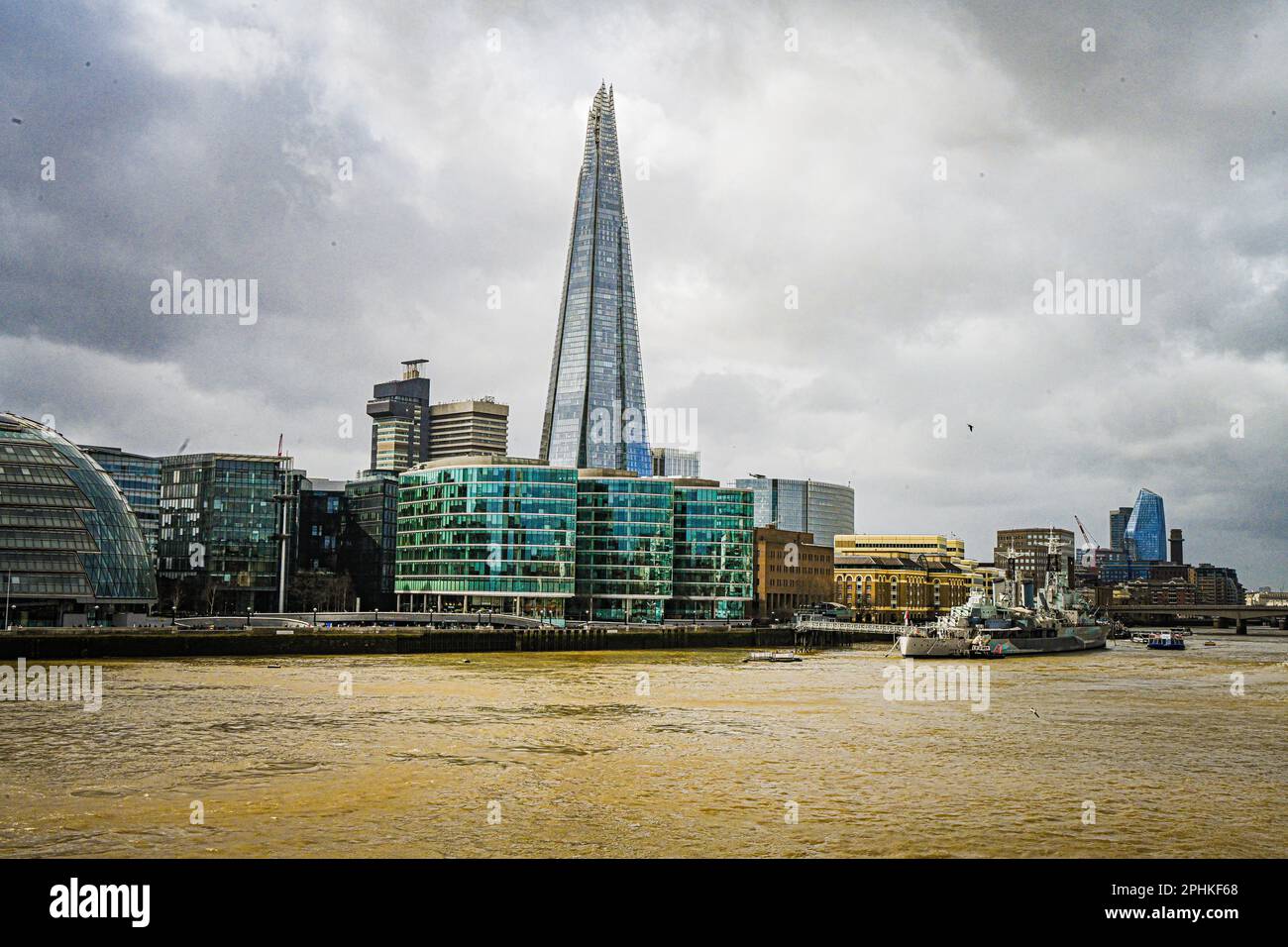 City of London Landmarks, The Shard skyscraper, city scape Stock Photo ...