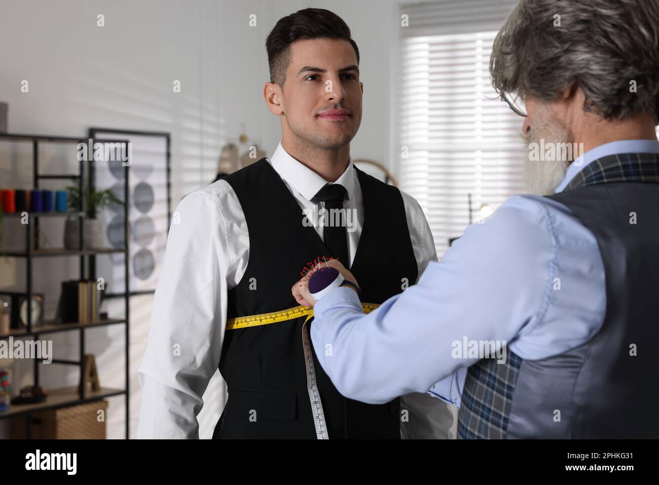 Chest measuring hi-res stock photography and images - Alamy