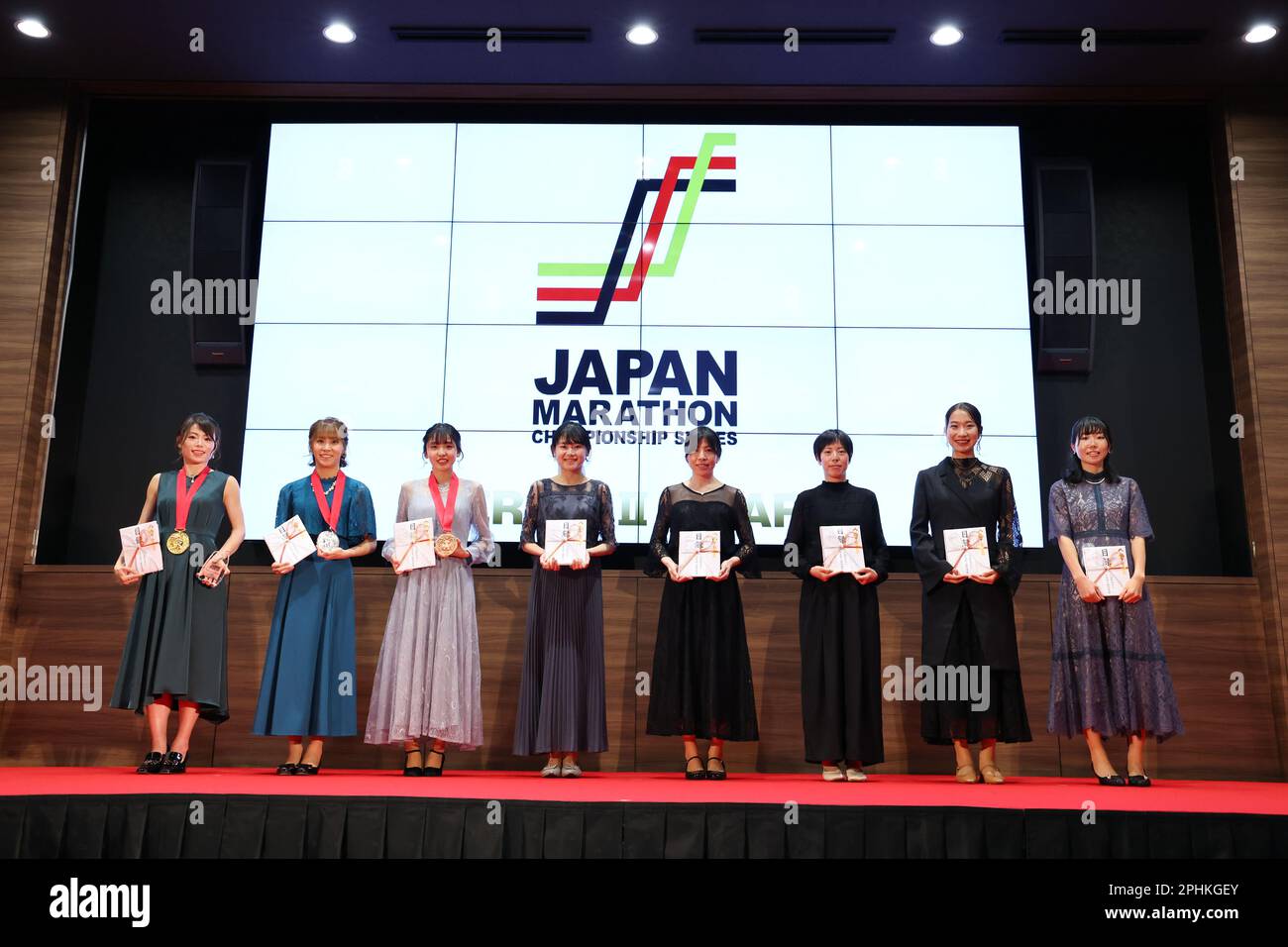 (L-R) Mizuki Matsuda, Yuka Ando, Ai Hosoda, Mao Uesugi, Yukari Abe ...