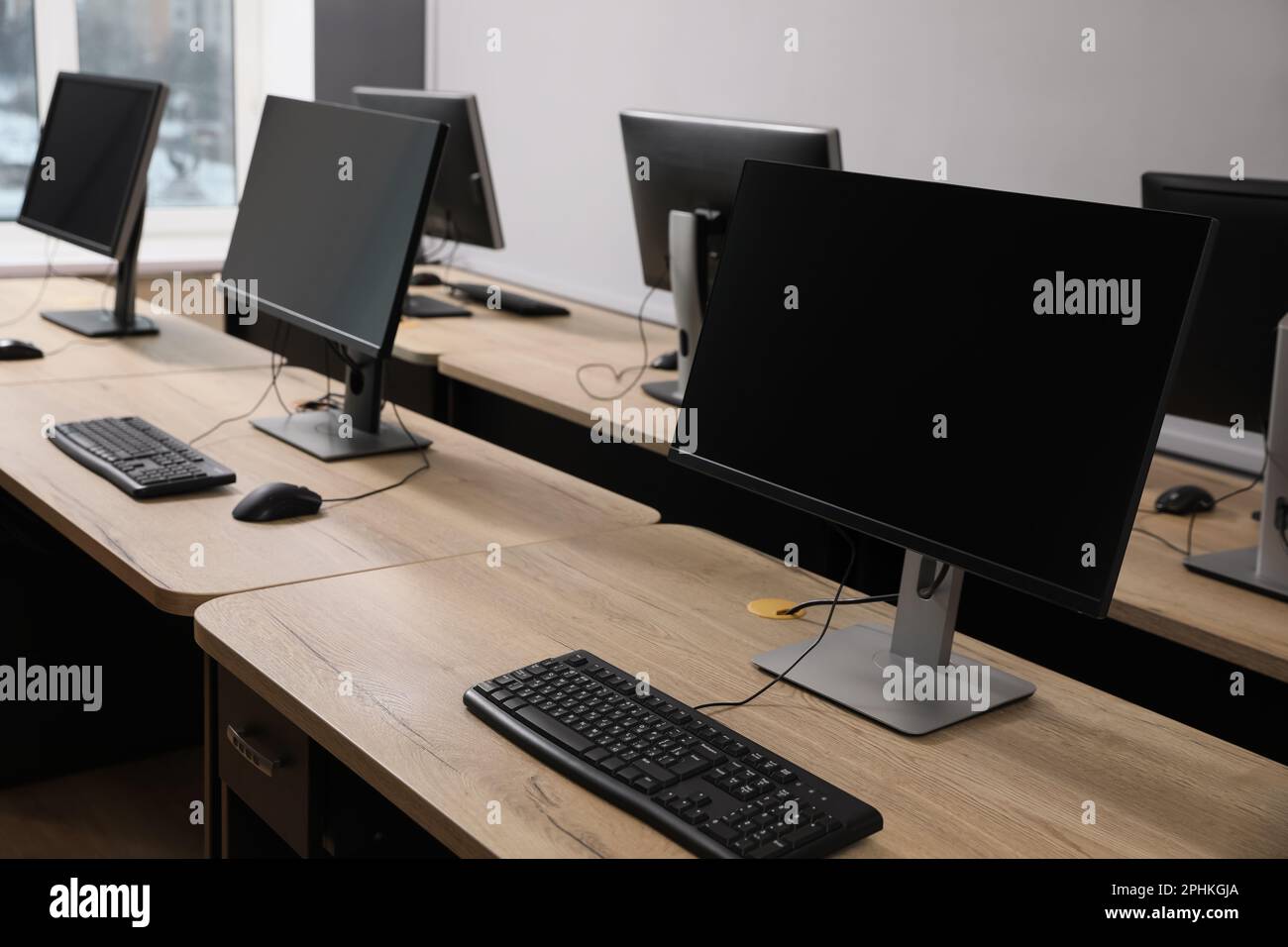 Rows of computers in empty office hi-res stock photography and images ...